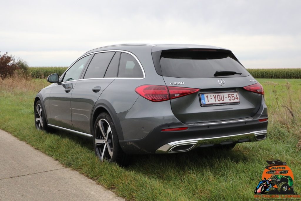 LE MERCEDES C 200 4MATIC Break All-Terrain est-il un vrai baroudeur ...